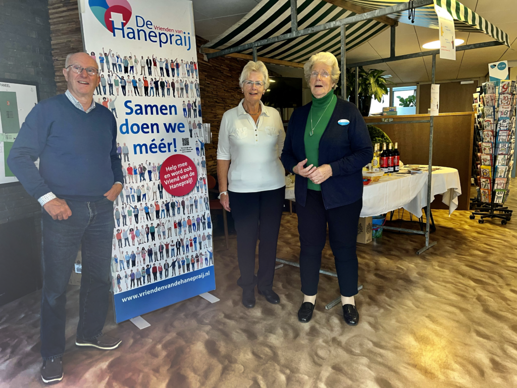 Gezellig samenzijn op herfstfair - De vrienden van Hanepraij